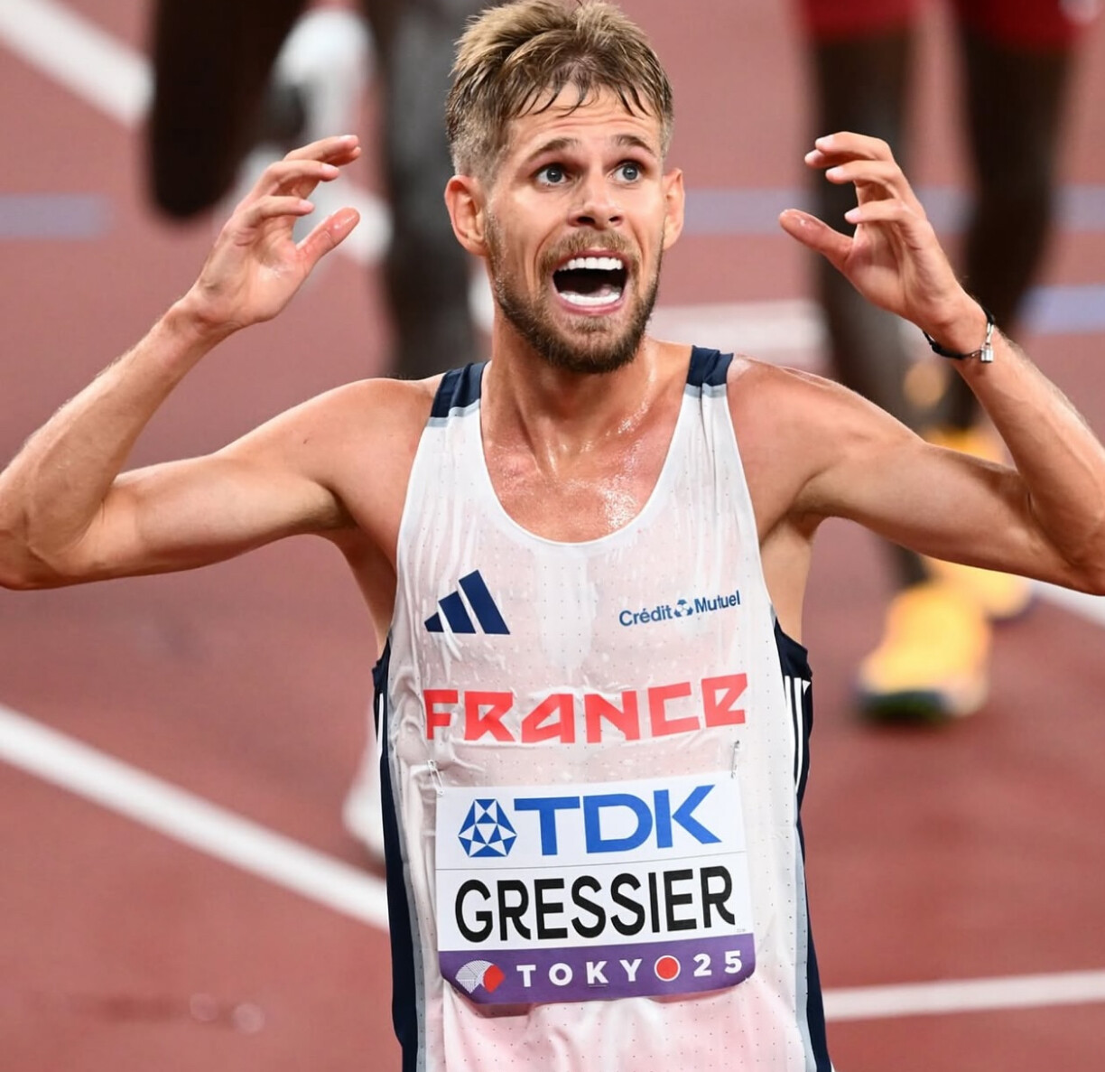 Jimmy Gressier shocks the world with stunning 10000m victory in Tokyo ...