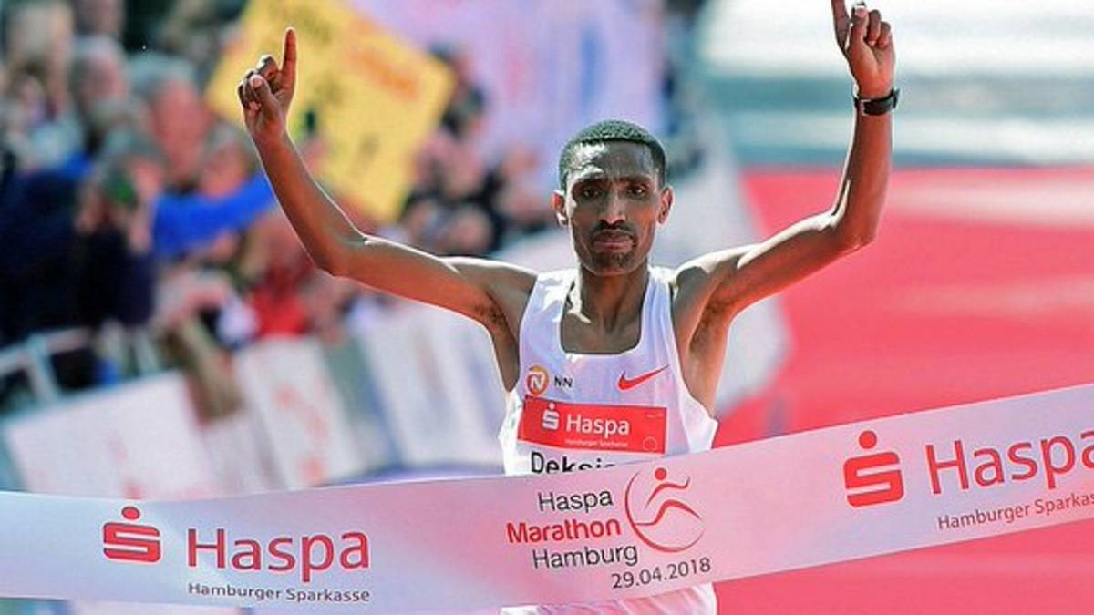 Leading ethiopian trio, Ayele Abshero, Solomon Deksisa and Tadu Abate ...