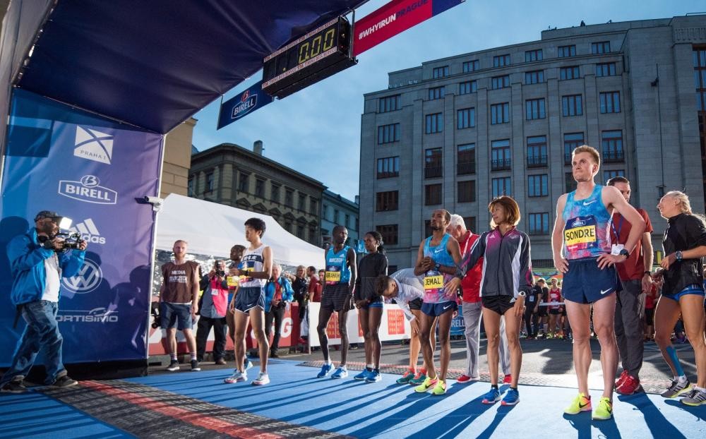 Kenya’s Alexander Mutiso and Workenesh Edesa of Ethiopia won the 2023 ...