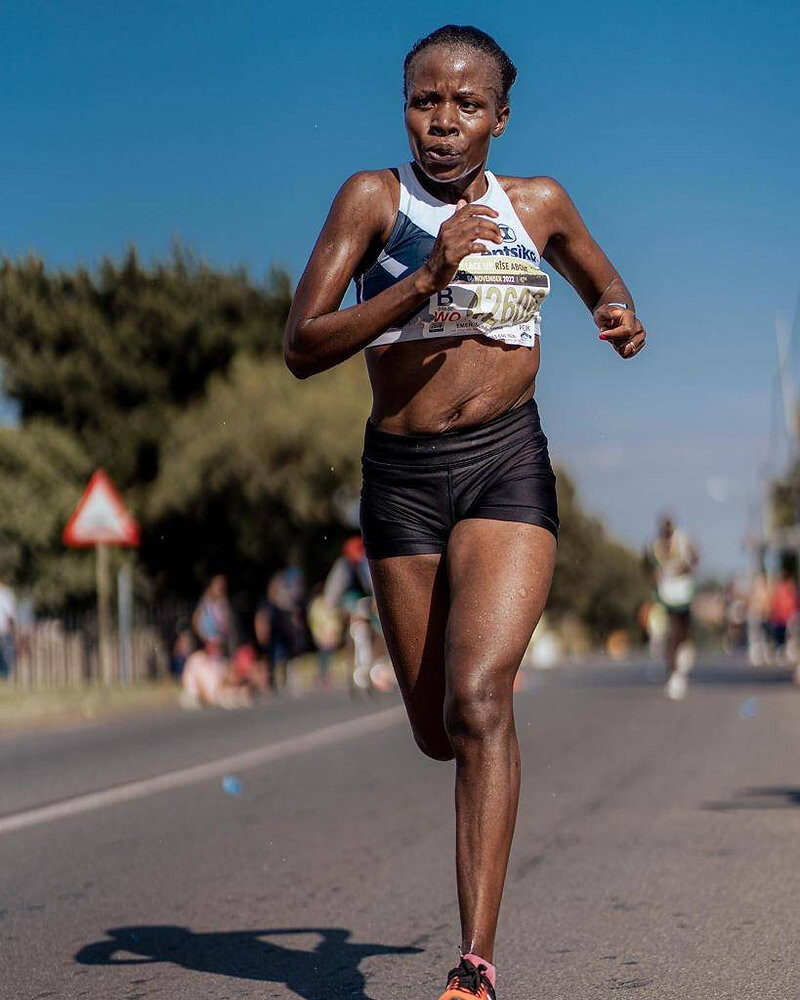 Husband and wife Mudzinganyama, Tshuma aim to ‘Givemore’ at Comrades ...