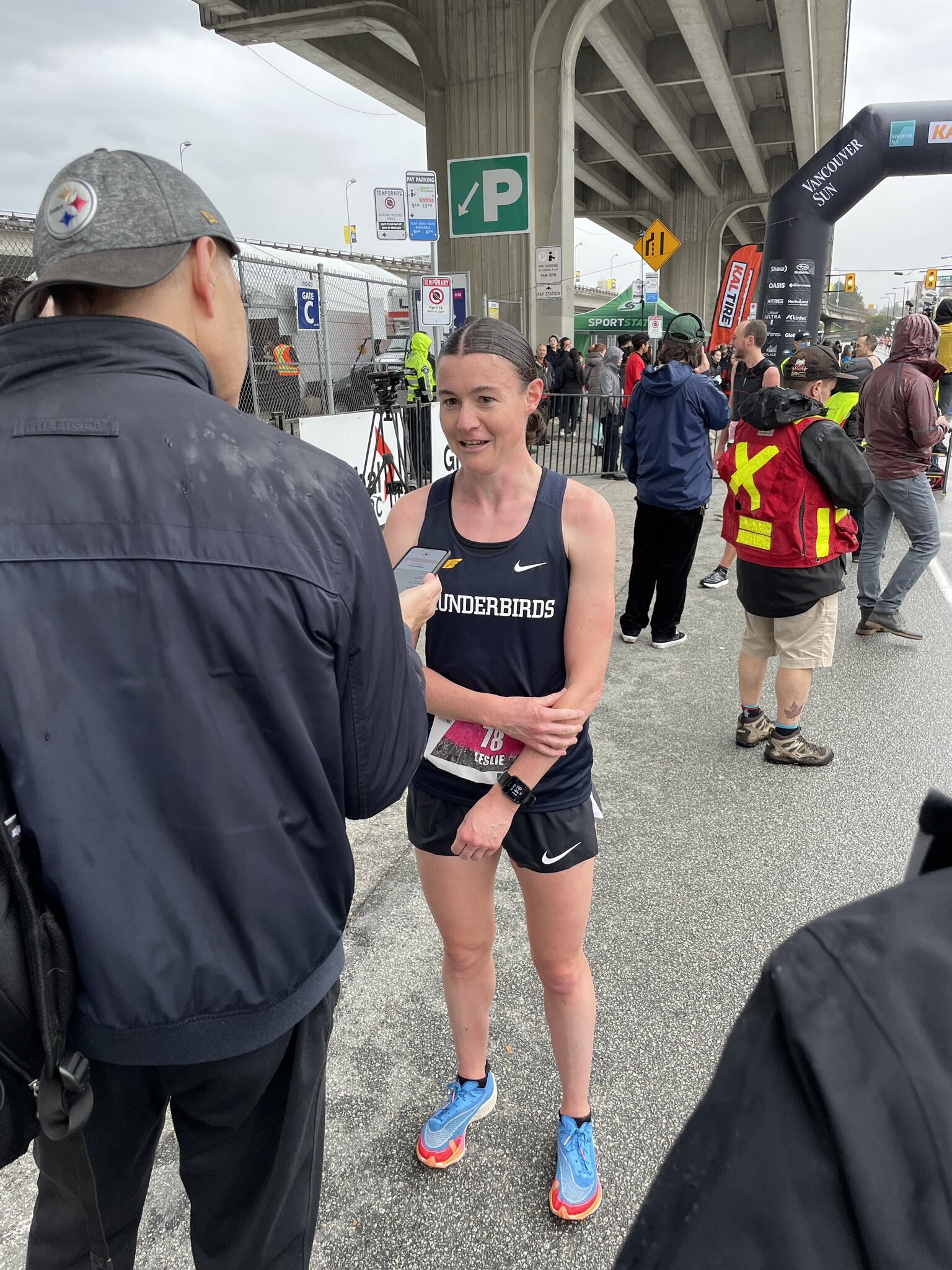 Leslie Sexton flies to second straight Vancouver Sun Run crown ...