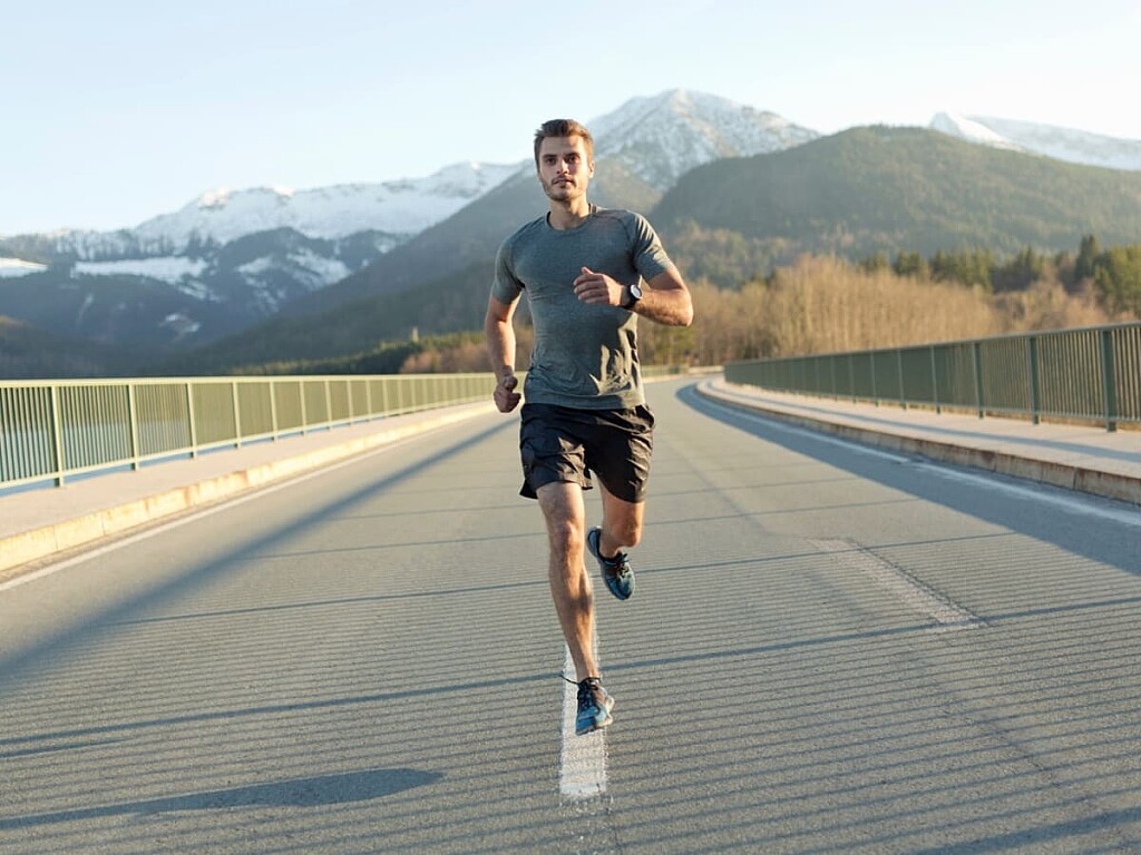 Master your spring road race with this mile progression workout ...
