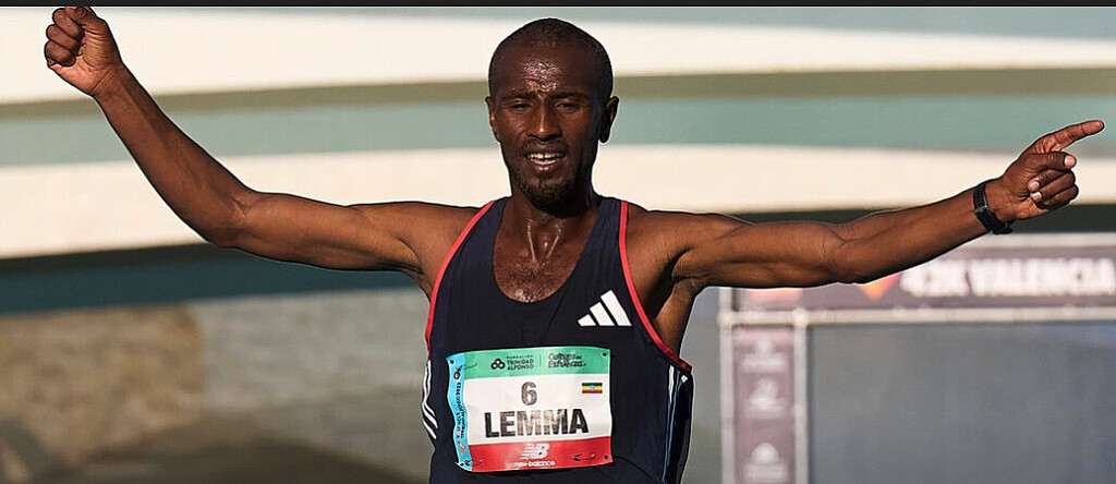 Lemma breaks course record, Degefa dominates in Valencia - Running News ...