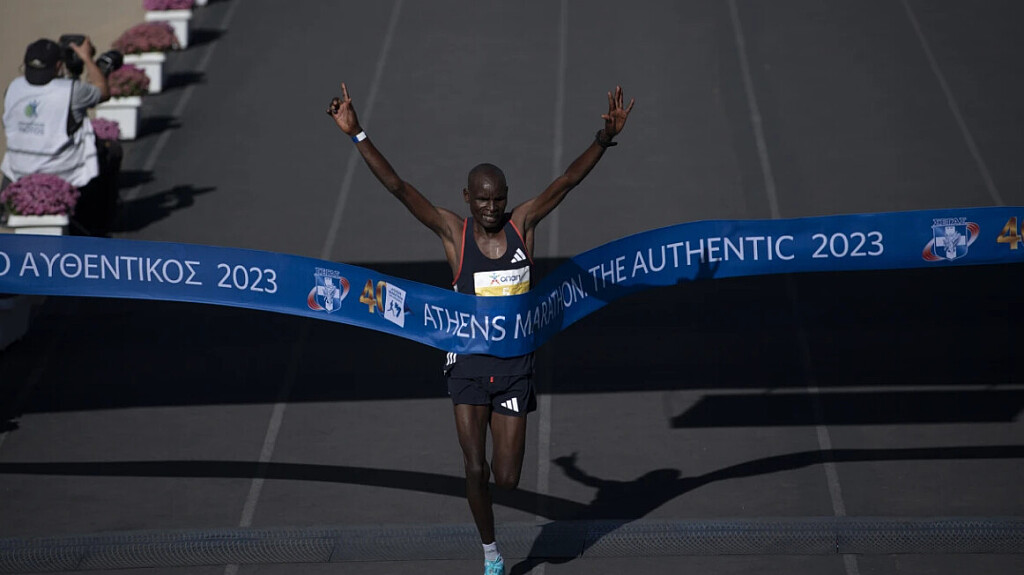 Kenya's Edwin Kiptoo wins 40th Athens Marathon with new course record ...