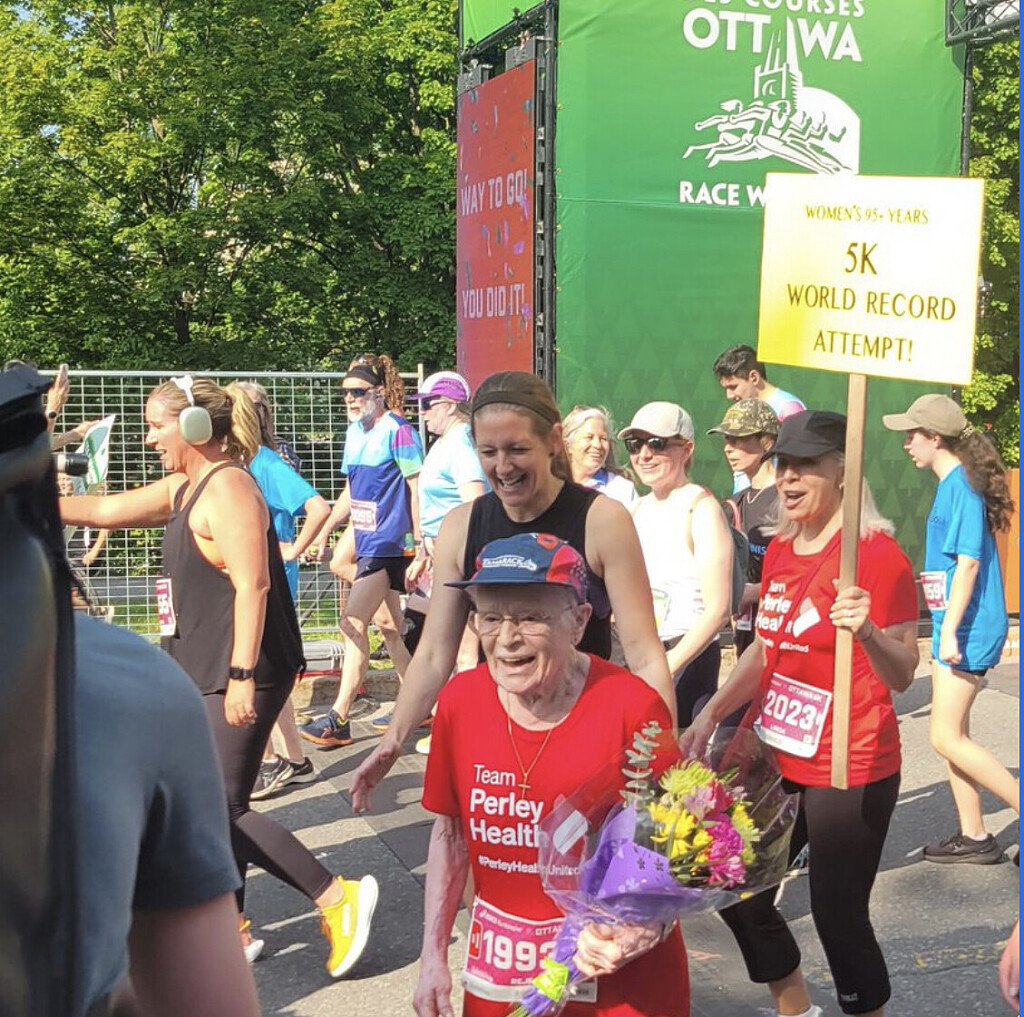 Rejeanne Fairhead sets new 5k record for 95 plus - Running News Daily ...
