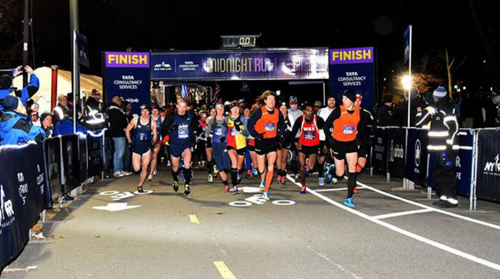 Counting Down to 2018 at the NYRR Midnight Run - Running News Daily by ...
