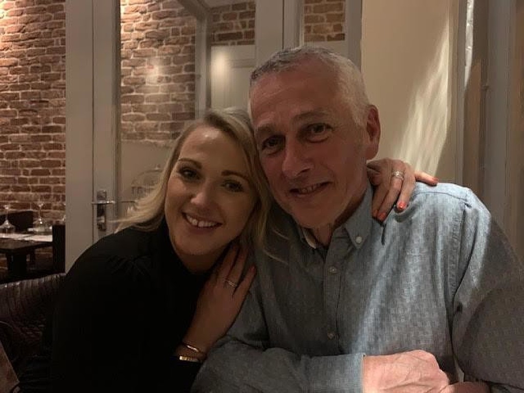 Sunderland actress Anna Murray reveals how dad's cancer inspired her to ...